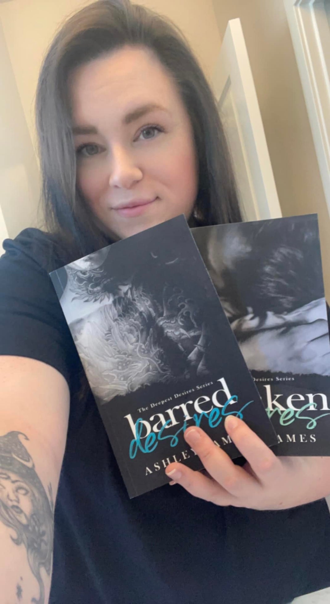 Ashley James – Juno Publishing