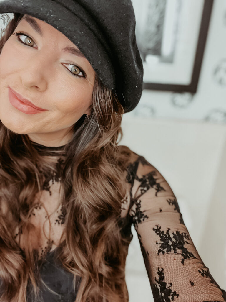 Nicole Fiorina – Juno Publishing